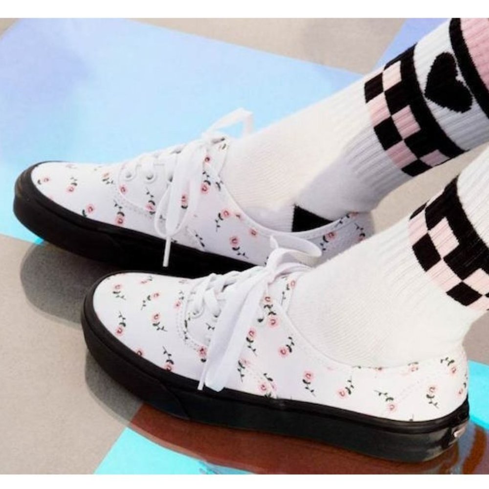 Vans X Lazy Oaf Old Skool Sneakers Flower Blossom Wom… - Gem